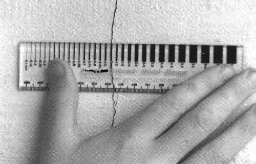 CRACK MONITORING; CRACK MEASURING; CRACK WIDTH GAUGE; TELL-TALES; TELL ...